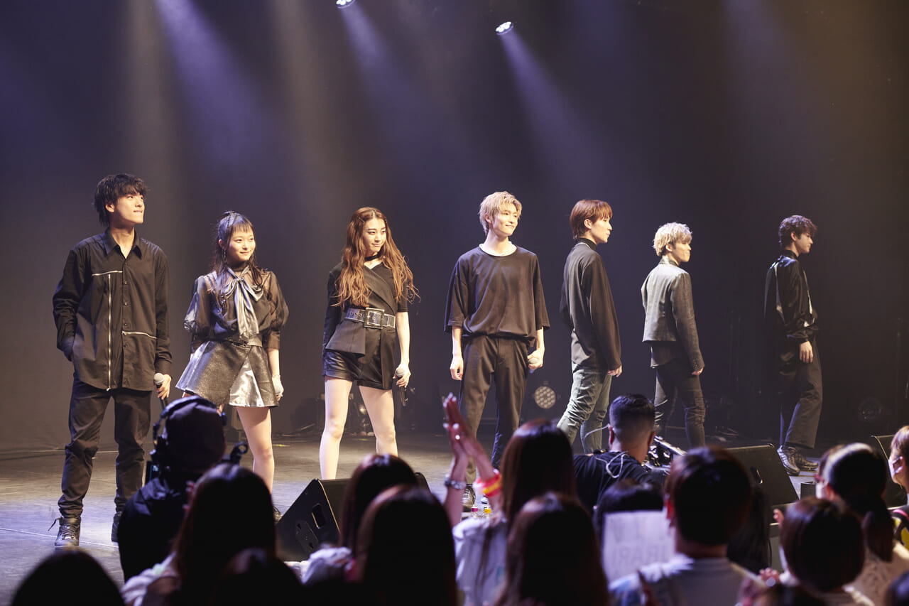 » 多彩なパフォーマンスで観客を魅了したGENIC。7人が見せた新たなグループの色