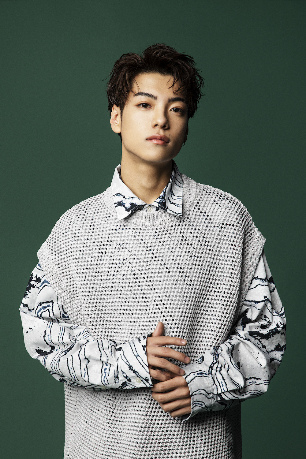 » 【インタビュー】GENICが語る、新たな扉を開いた新曲での歌唱表現と、それぞれの歌のルーツ