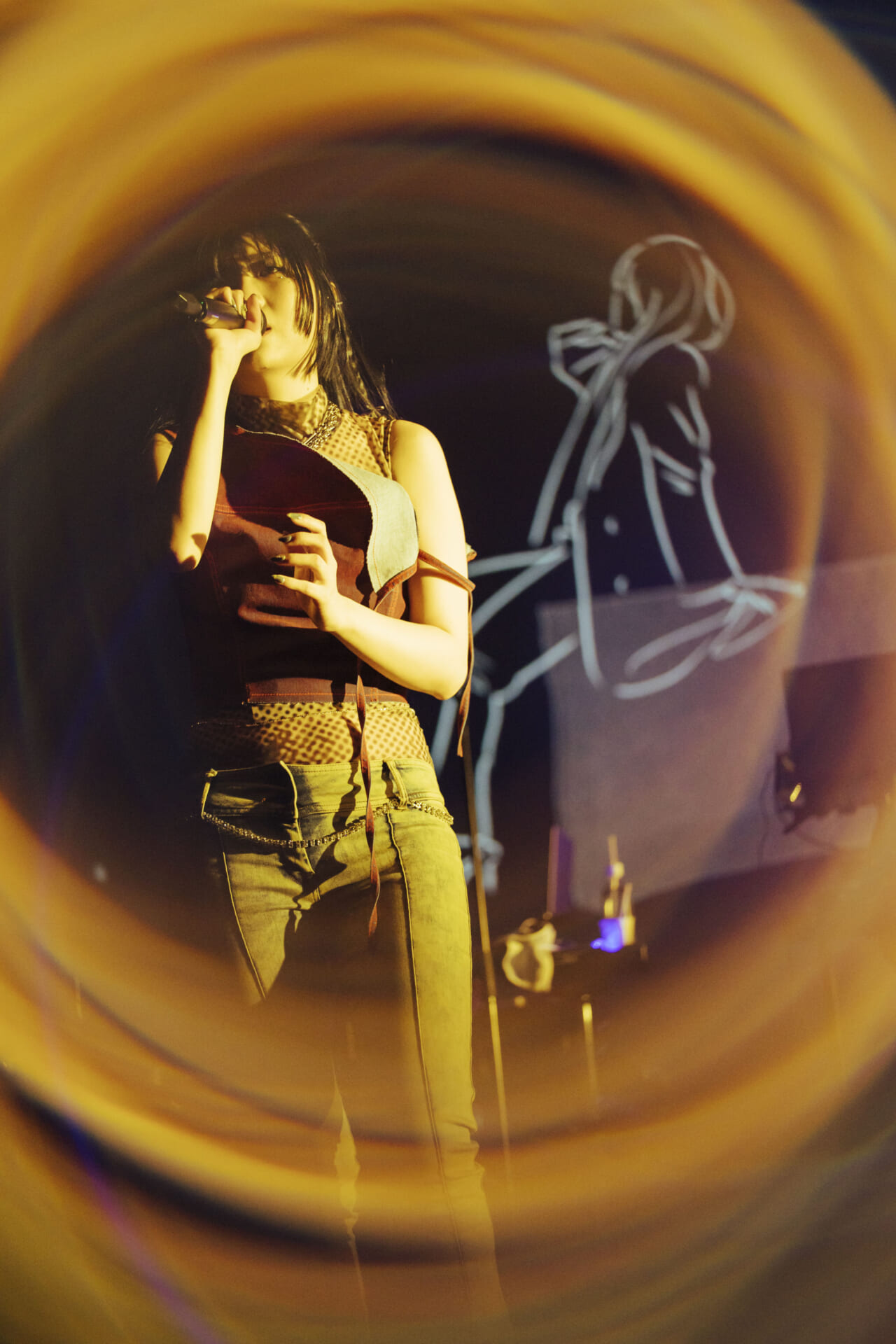 » 【オフィシャルライブレポ】eill、デビュー5周年記念ライブを開催！ 「音楽の魔法にかかったままこれからもみんなと一緒に歩いていきたい」